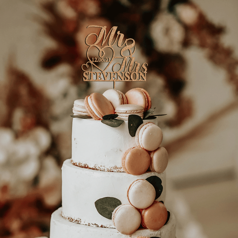 Custom Wedding Cake Topper with Heart, Gold Wedding Topper